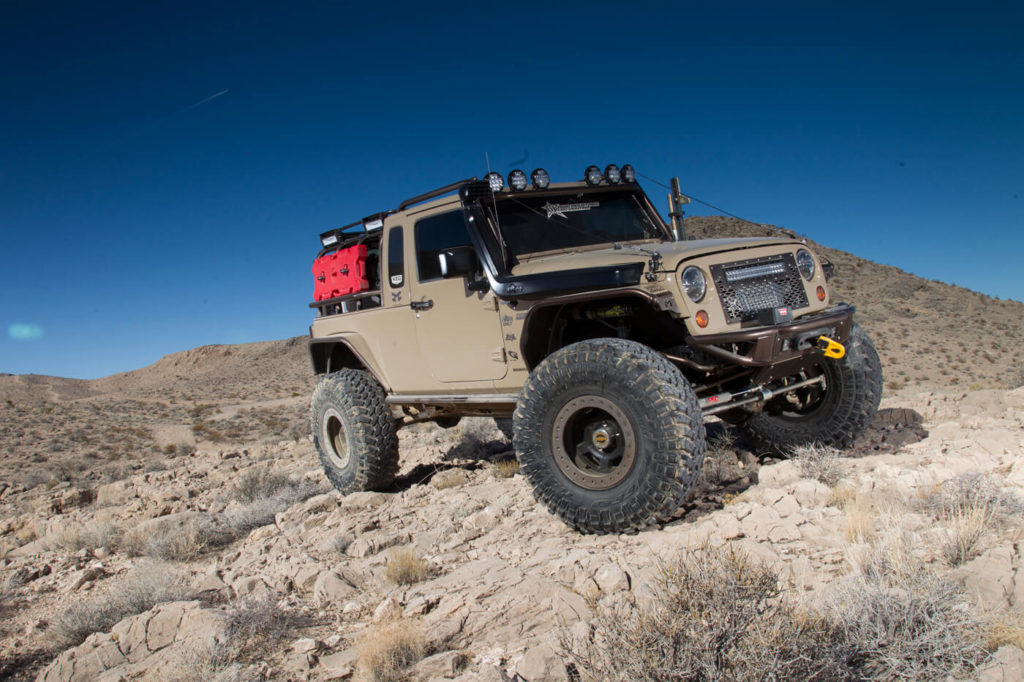 Land Rover Discovery Vertical Impression