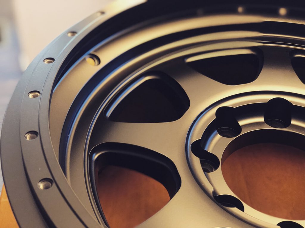 Optimize Your Ride with Strong Aluminum Alloy Wheels