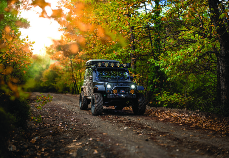 Tucker Overland Rear Vehicle: The Ultimate Jeep Experience