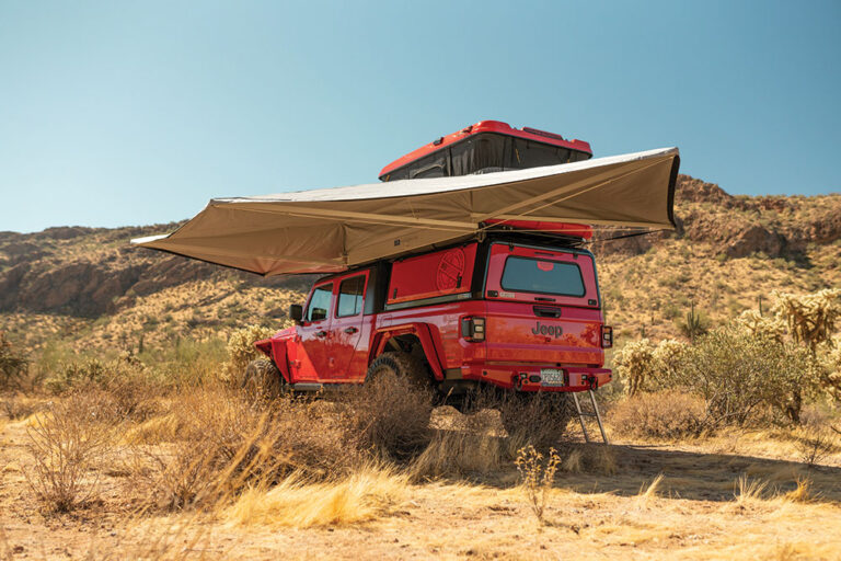 Jeep Gladiator Lights Up The Arizona Desert