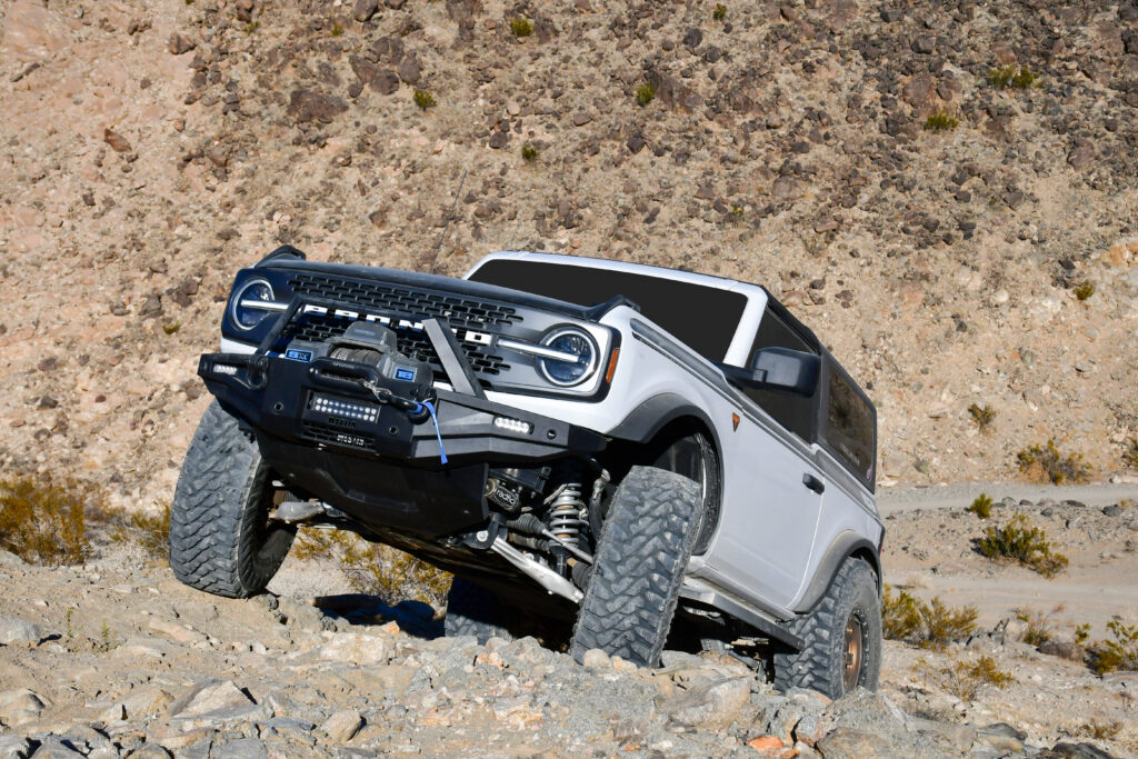 Overland Custom Camper: 6x6 MAN TGA