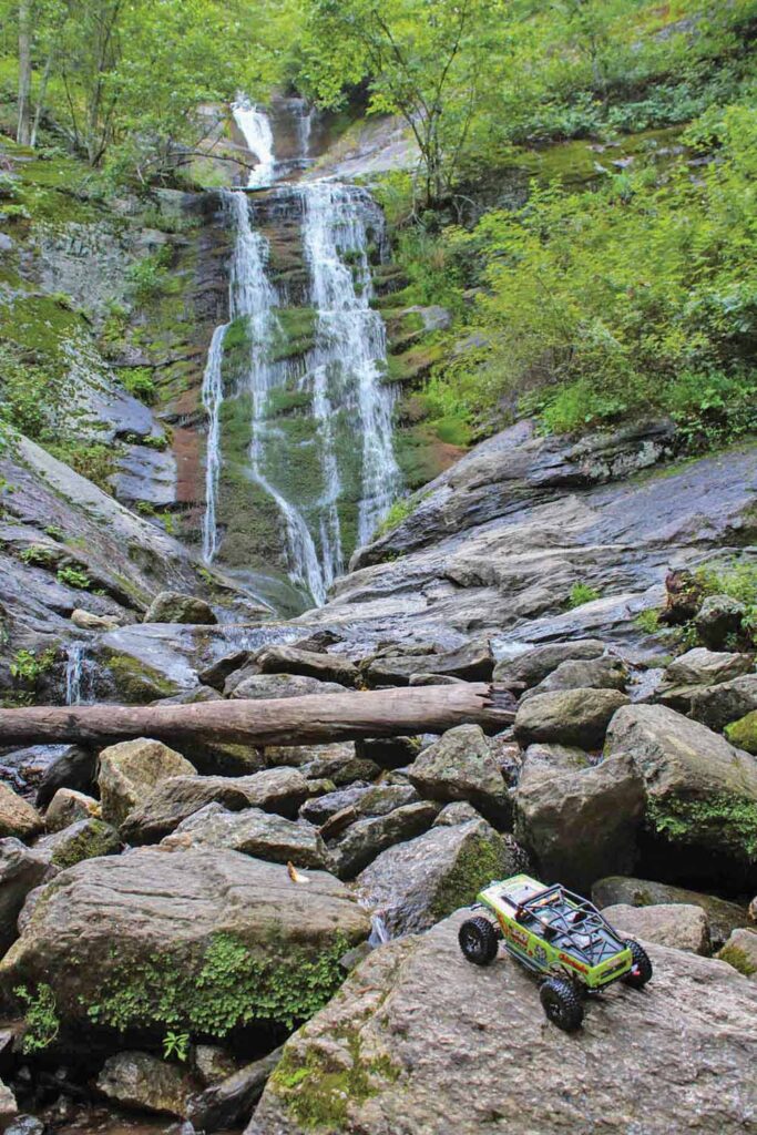 RC Rock Crawling: CREEPY CRAWLING
